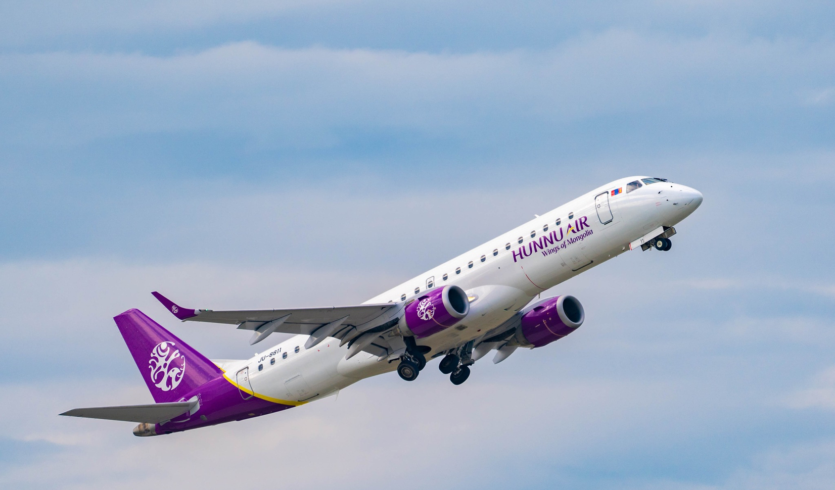 Mongolia's Hunnu Air Will Add A New Embraer E195-E2 To Its Tiny Fleet ...